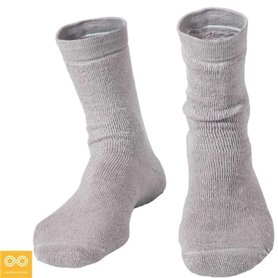 7 Eco Wool-Free Vegan Socks to Keep Your Feet Warm This Winter