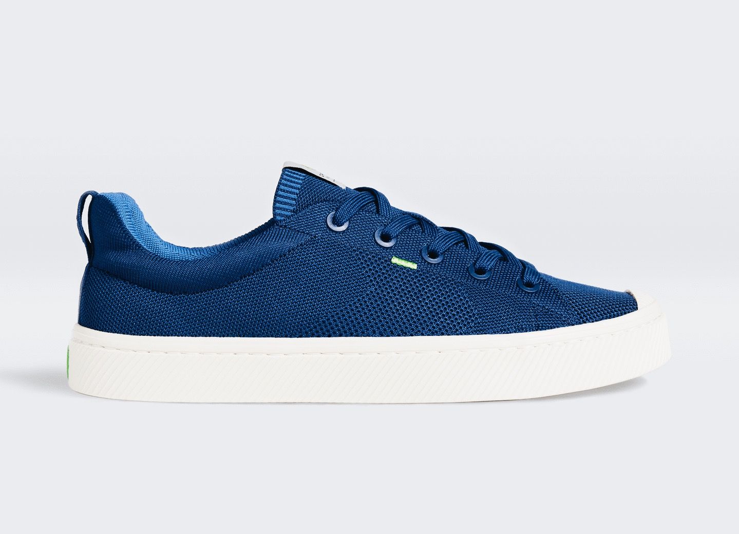 The Complete Guide to the Best Vegan Shoes | LIVEKINDLY