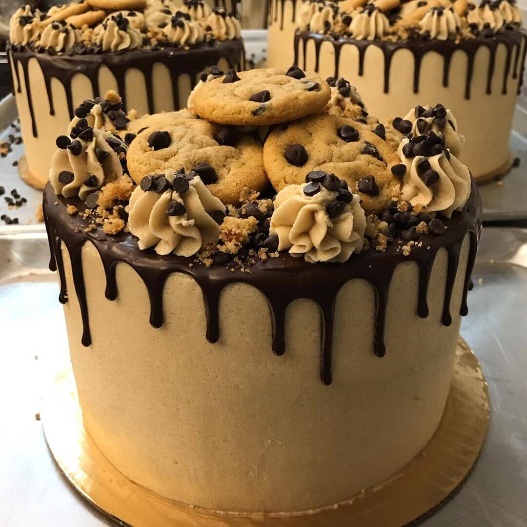 Chicago’s Newest Vegan Bakery Specializes In Triple-Layer Cakes